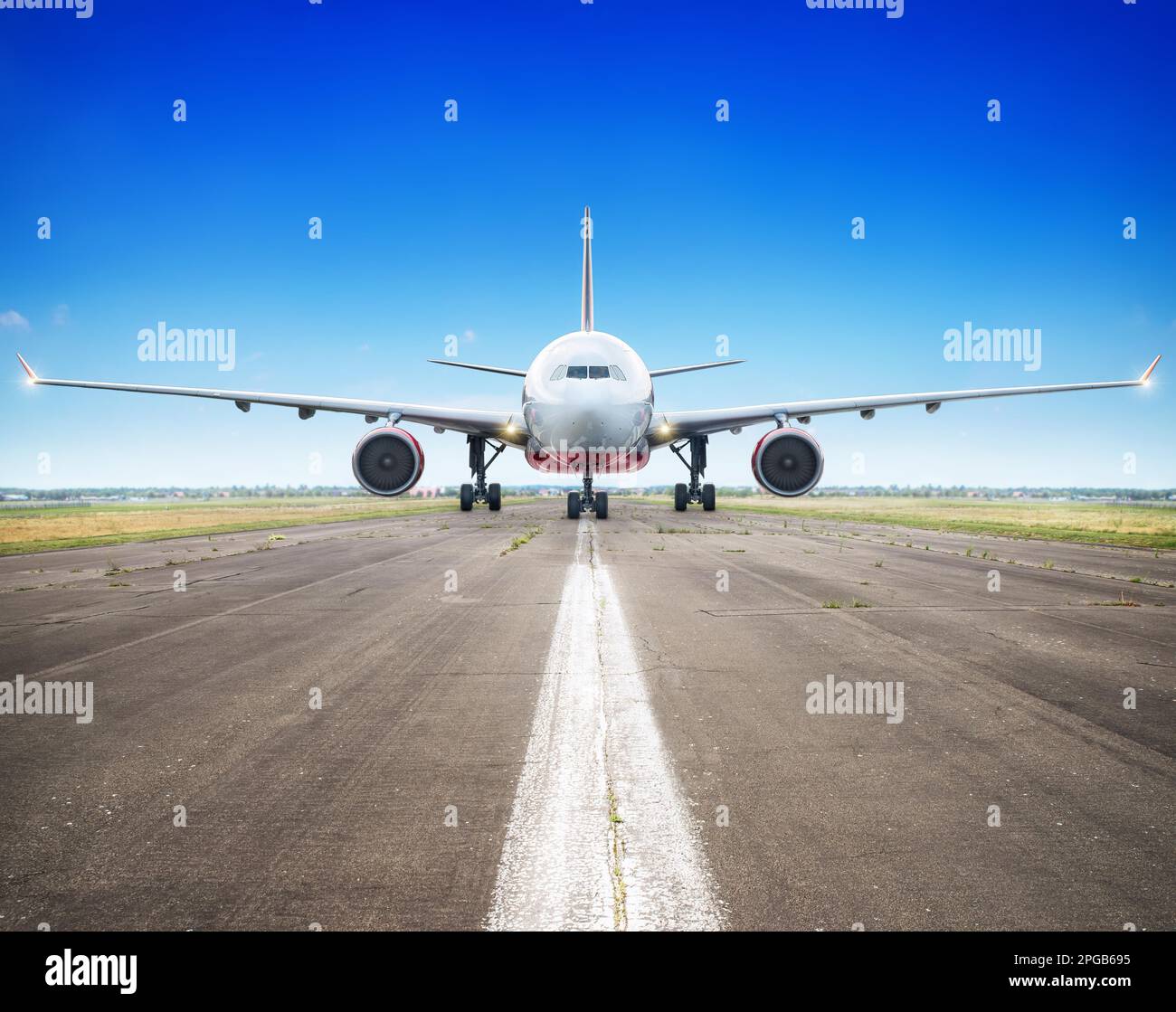 airliner ready for take off on a runway Stock Photo - Alamy