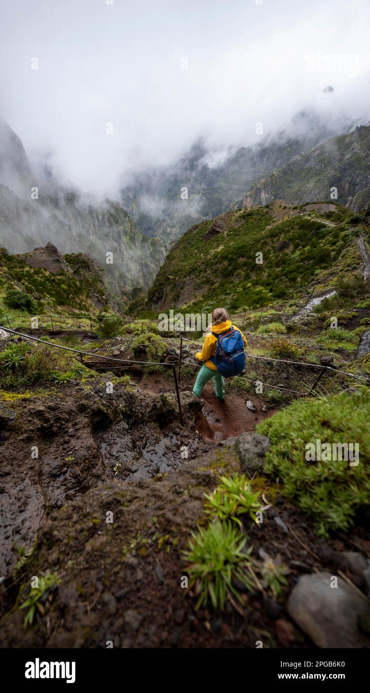 Hiker, Pico Arieiro to Pico Ruivo Hike, Rock Cliff Hiking Trail ...