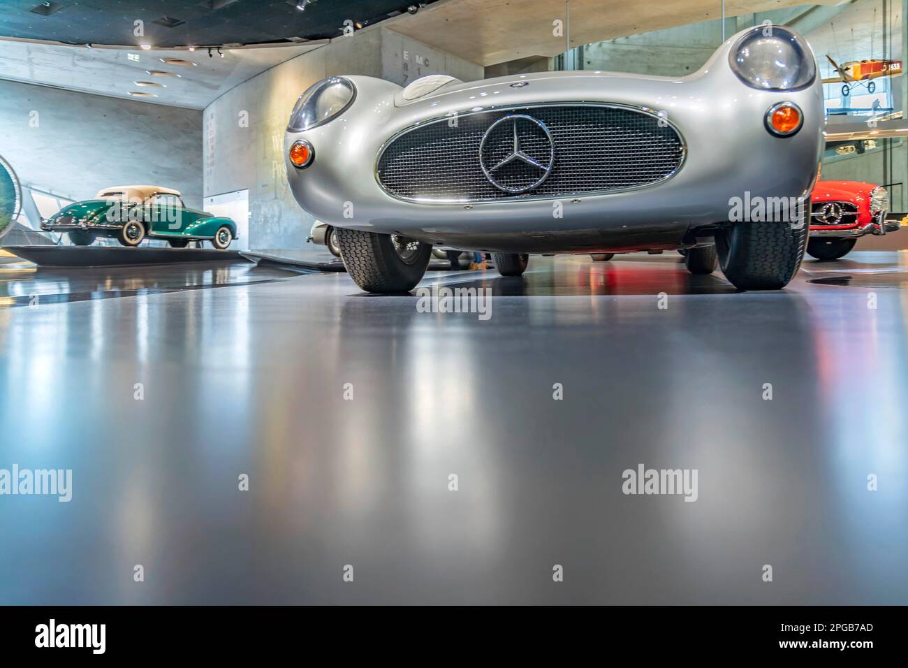 Mercedes-Benz 300 SLR Uhlenhaut Coupe (1955) . Mercedes Museum, Stuttgarts most visited museum ...