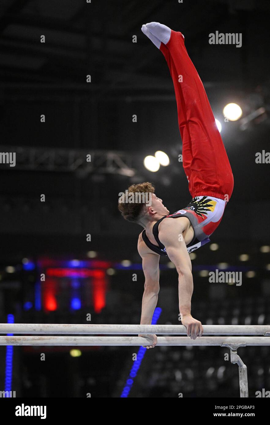 Alexander Kunz (GER) parallel bars, EnBW DTB Cup, artistic gymnastics ...
