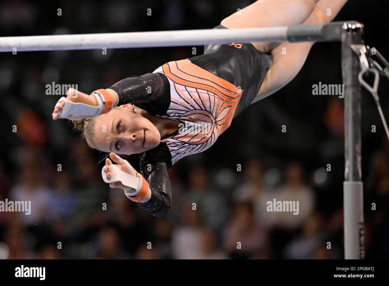 Sanna Veerman (NED) uneven bars, EnBW DTB Cup, artistic gymnastics ...