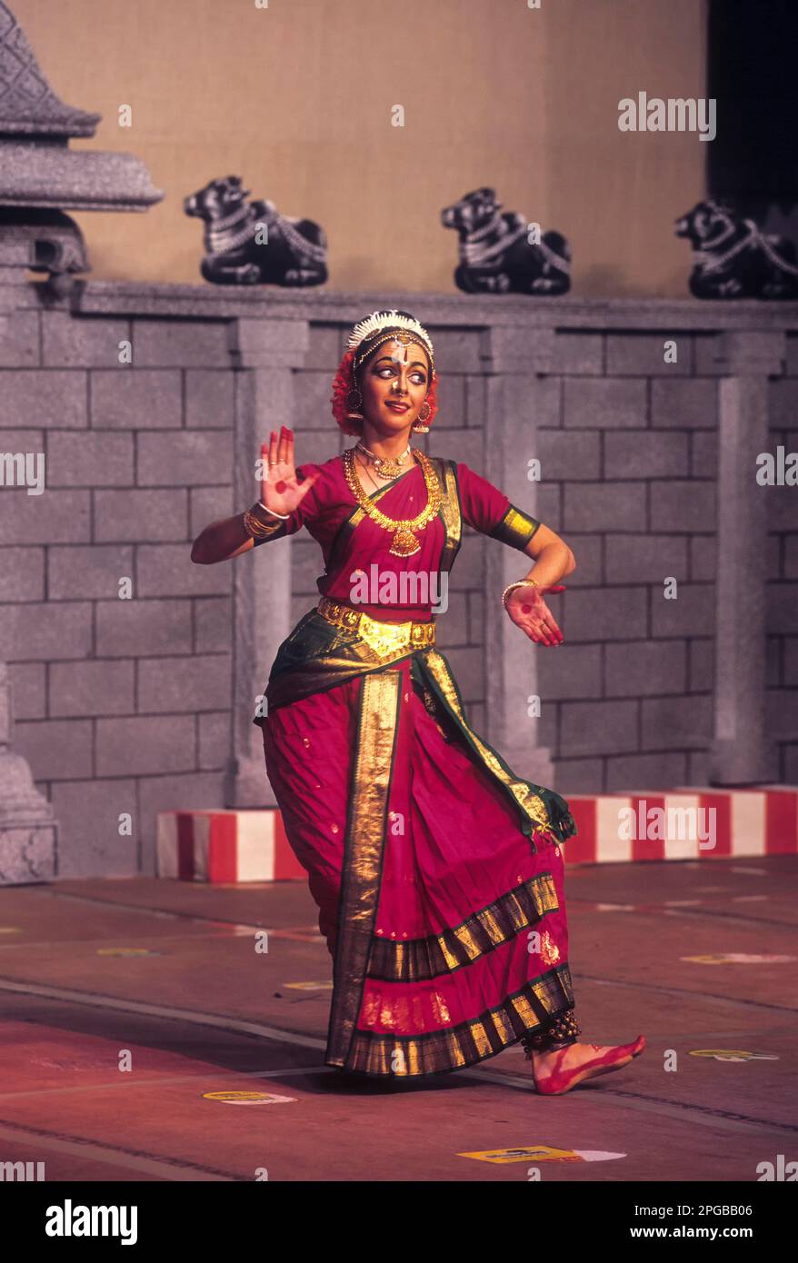 Bharatnatyam Classical Dance Of India Natyanjali Festival In Nataraja