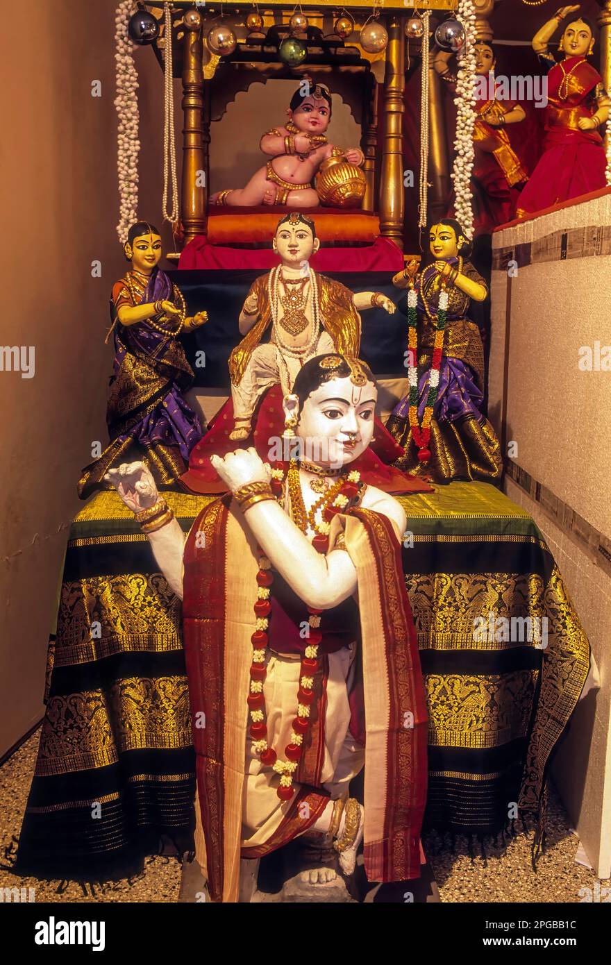 Kolu doll hi-res stock photography and images - Alamy