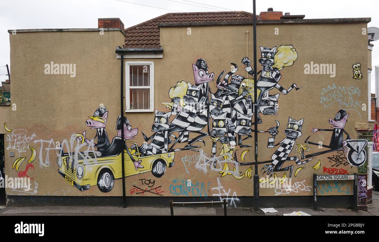 Bristol graffiti art hi-res stock photography and images - Alamy