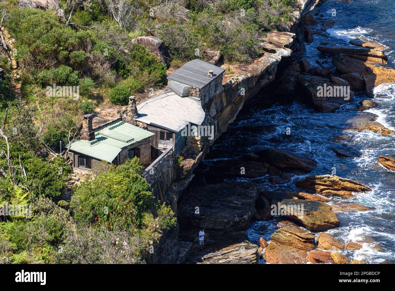 The Crater Cove Huts on Dobroyd Head in the North Harbour of Sydney ...