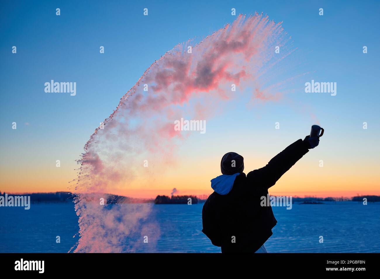 Mpemba effect hi-res stock photography and images - Alamy