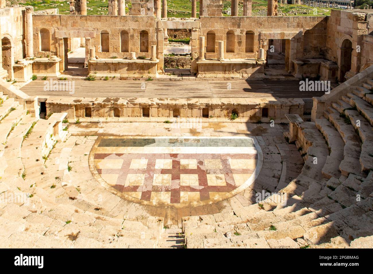 Jerash amphitheatre hi-res stock photography and images - Alamy
