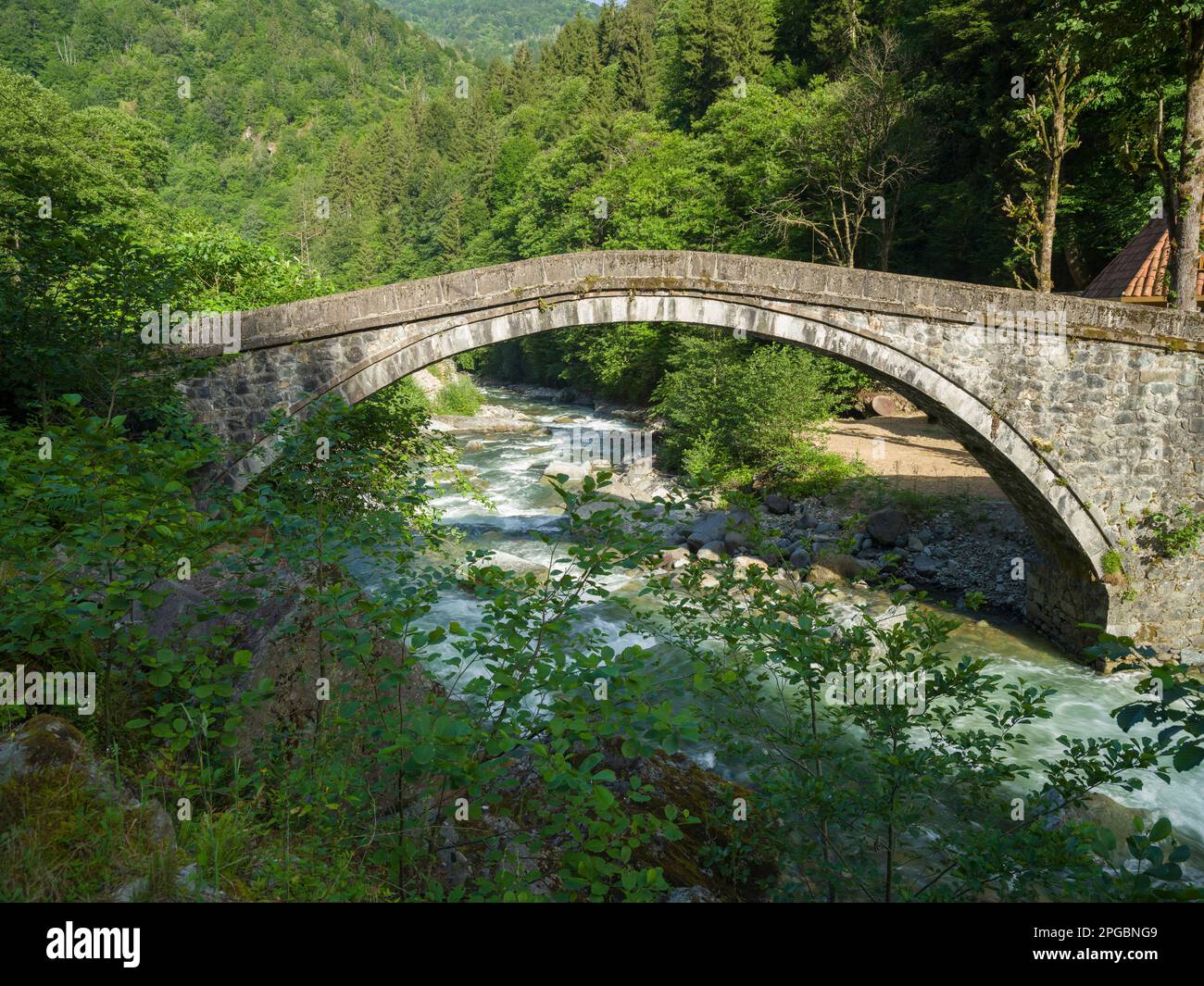 Turkey's historical stone bridges. Kavak stone bridge. Camlihemsin ...