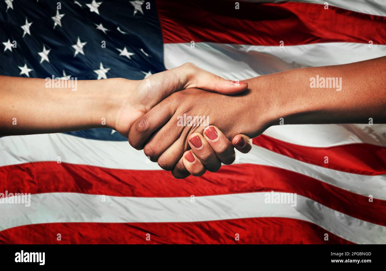 Political handshake hi-res stock photography and images - Alamy