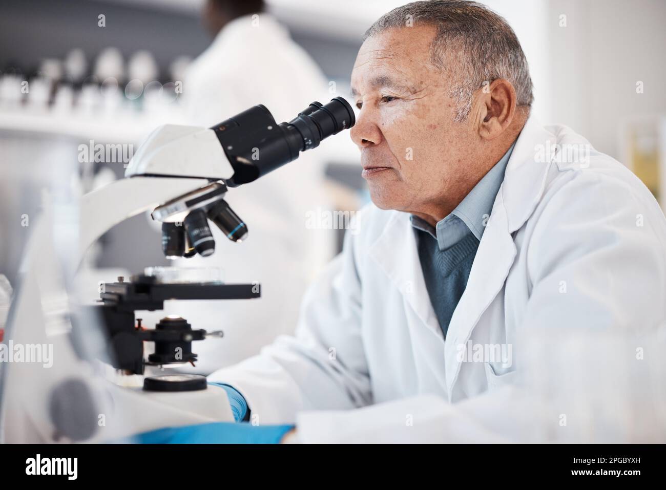 Old man study hi-res stock photography and images - Alamy