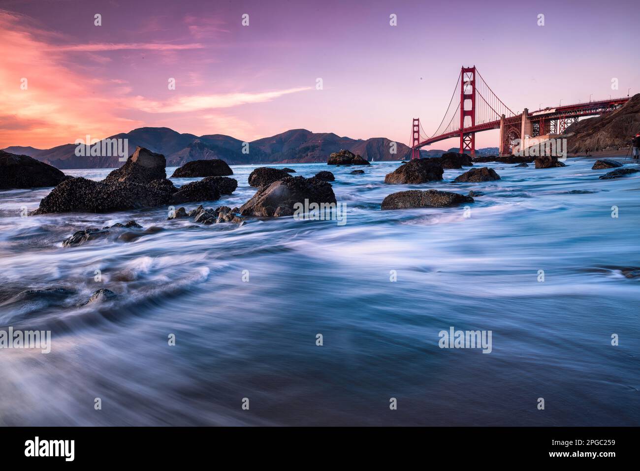Time lapse footage of the iconic Golden Gate Bridge spanning the San ...