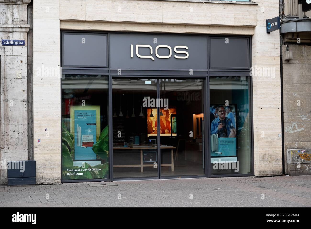 Iqos logo hi-res stock photography and images - Alamy