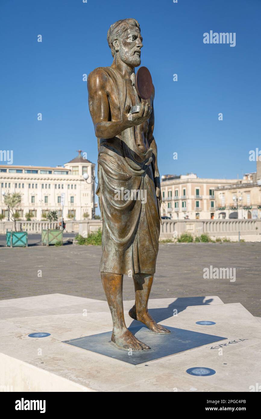 Statue of Archimedes on the island of Ortigia Siracusa Sicily Stock ...