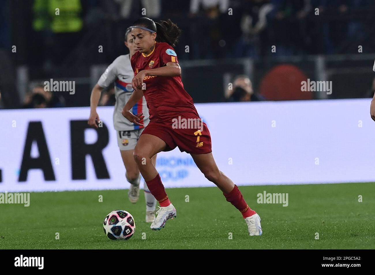 Femminile andressa hi-res stock photography and images - Alamy