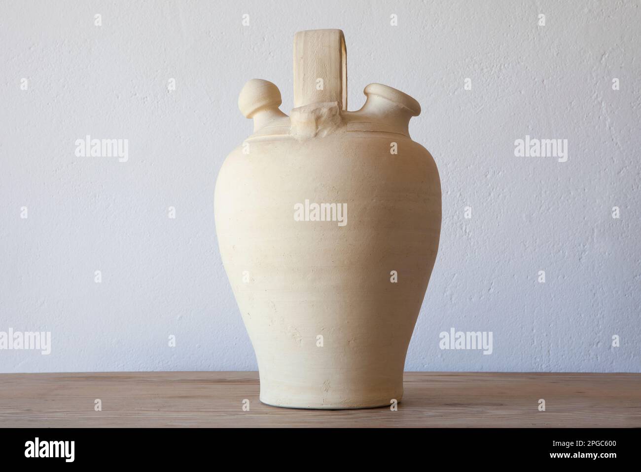 Traditional water jug hi-res stock photography and images - Alamy