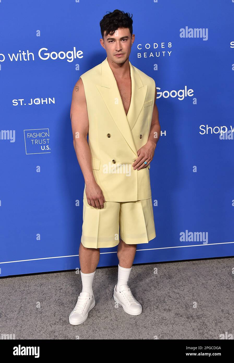 Hollywood, CA.21/03/2023, Gavin Leatherwood arriving at the Fashion ...