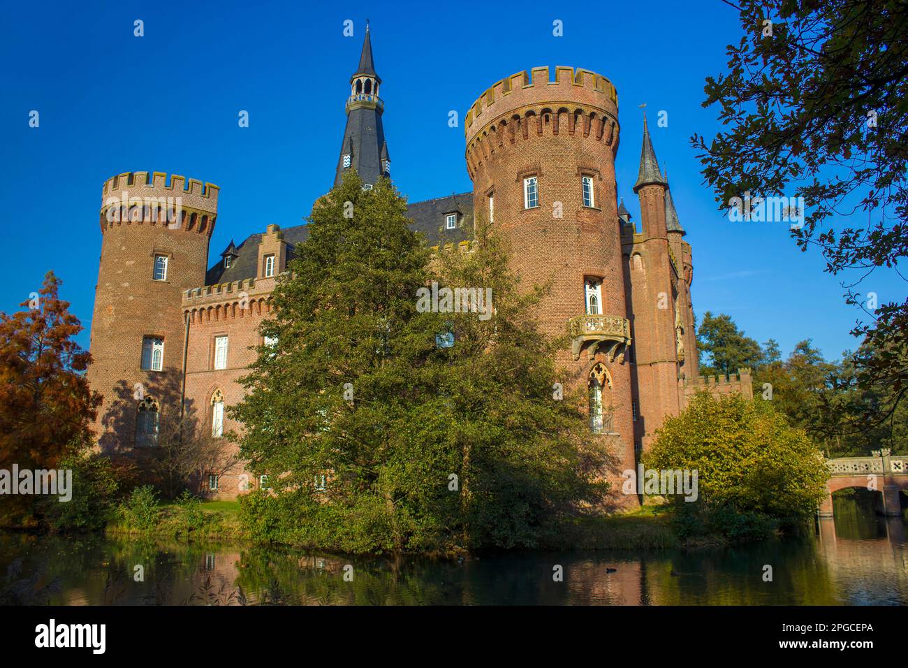 Water Castle Moyland in Berburg-Hau, Germany Stock Photo - Alamy