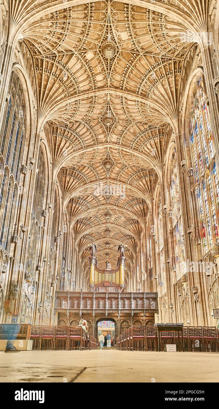 The nave and the fan vaulted ceiling at the chapel founded by Henry VI ...