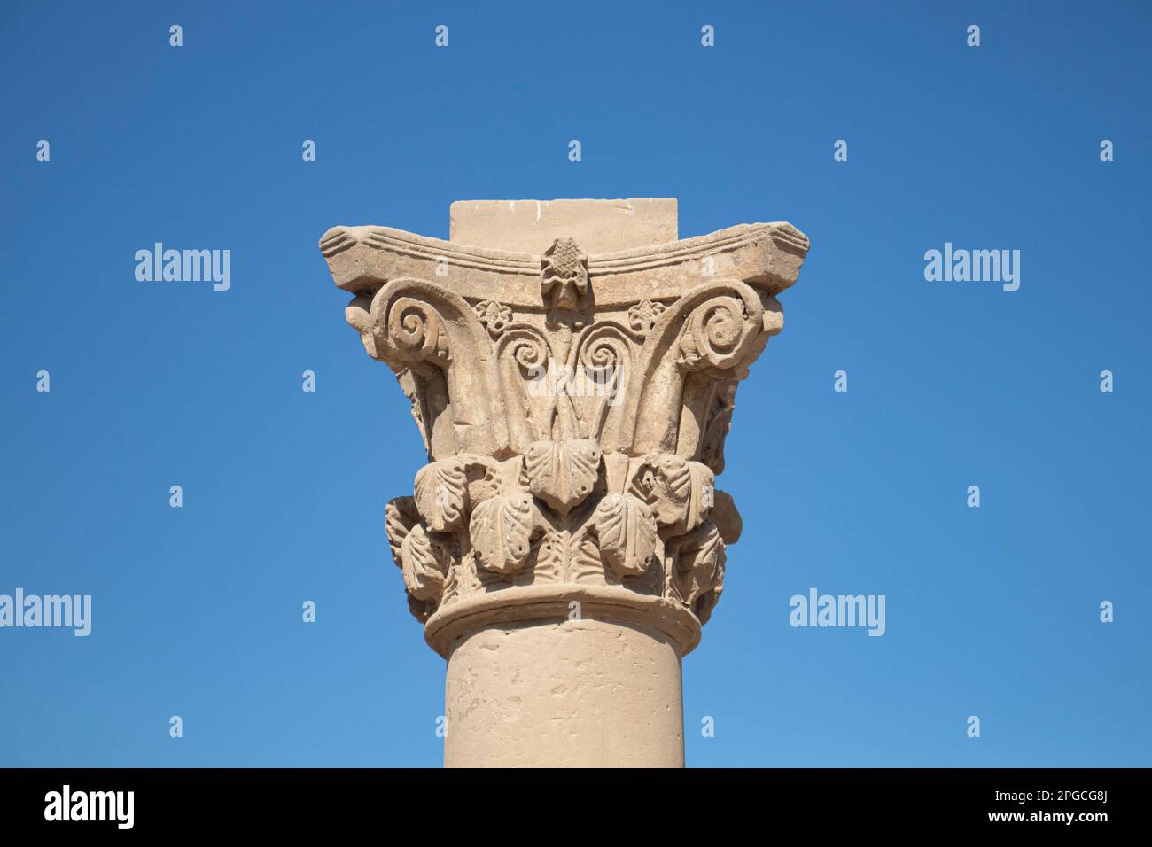 Dendra temple hi-res stock photography and images - Alamy