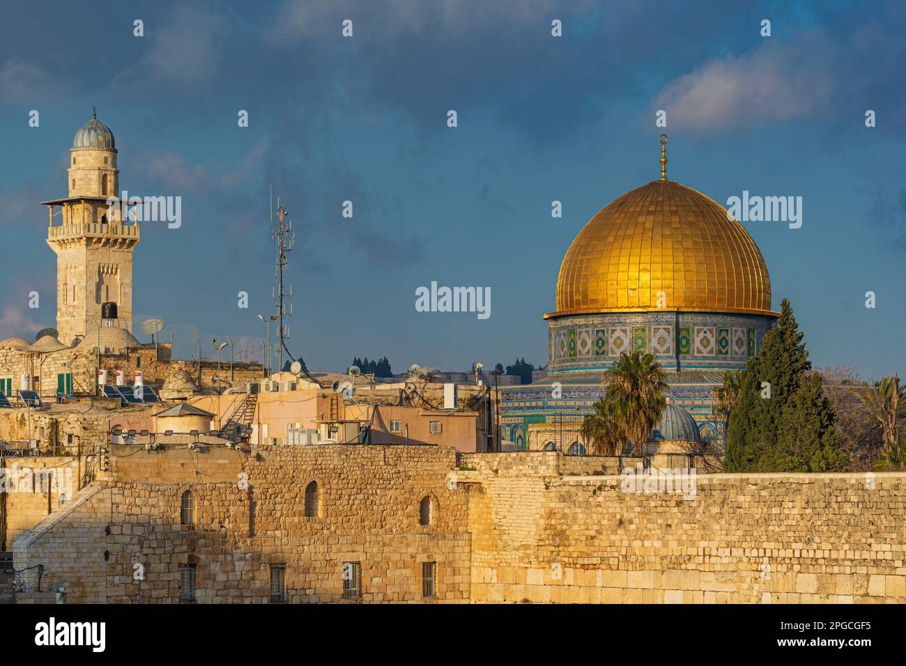 Western Wall and Dome of the Rock in the old city of Jerusalem, Israel ...