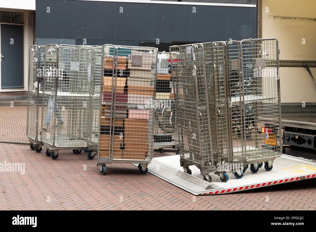 Rolcontainers hi-res stock photography and images - Alamy