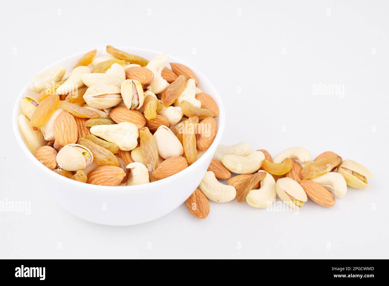 Pista nuts hi-res stock photography and images - Alamy