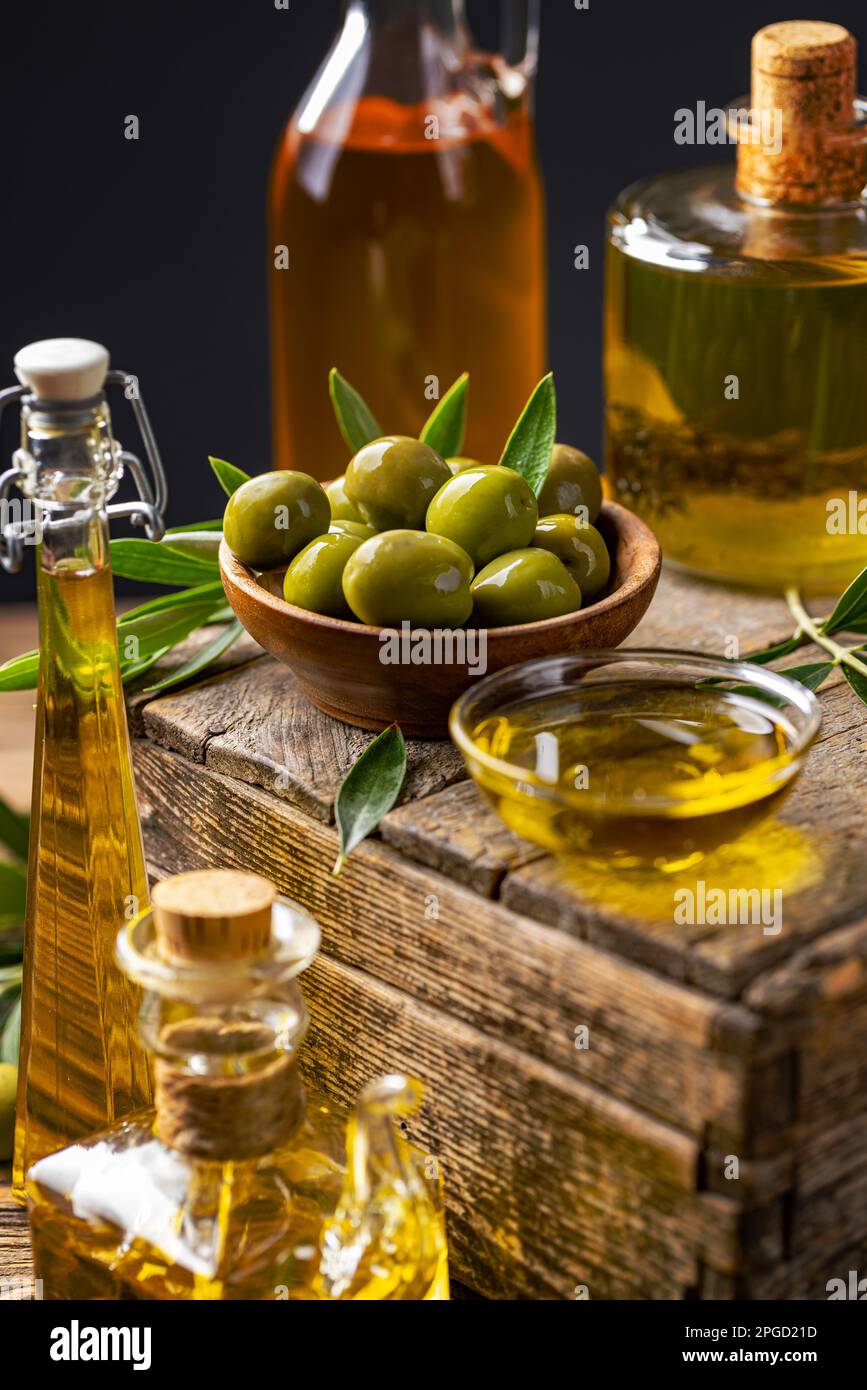 Glass oil containers hi-res stock photography and images - Alamy