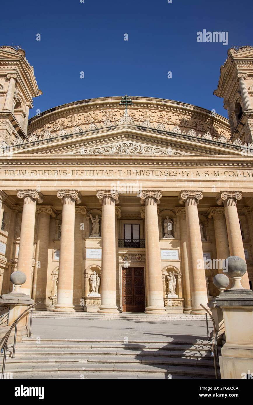 outside the rotunda of mosta or the mosta dome in central malta Stock Photo - Alamy