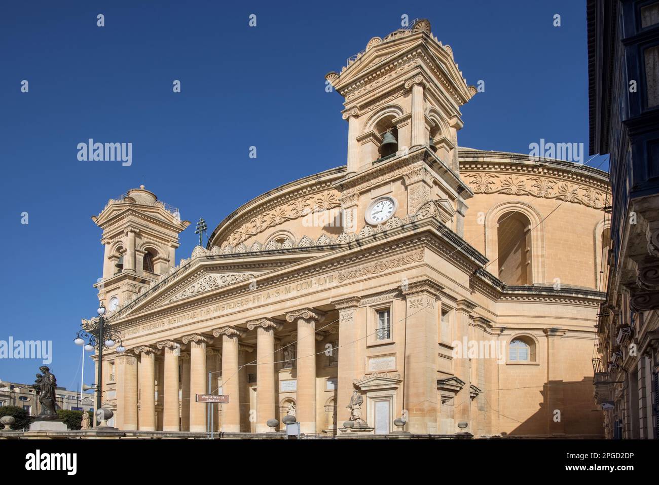 outside the rotunda of mosta or the mosta dome in central malta Stock Photo - Alamy