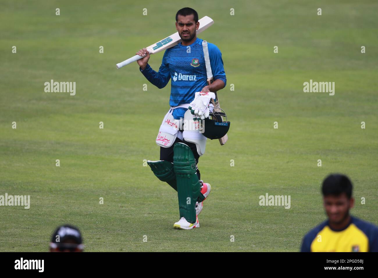 Mehidy Hasan Miraz duringBangladesh Cricket Team attends practice ahead ...