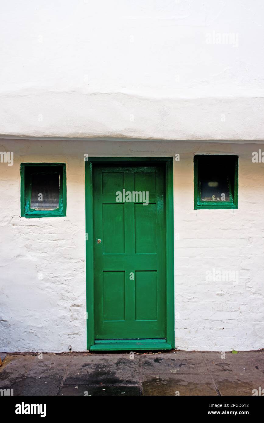 Our lady row cottages hi-res stock photography and images - Alamy