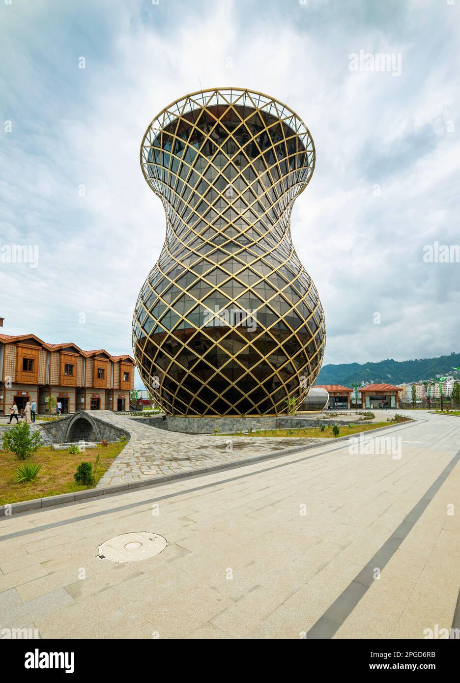Rize, Turkey - June 18, 2022: Rize Tea Market (Tea Bazaar). Bazaar with ...