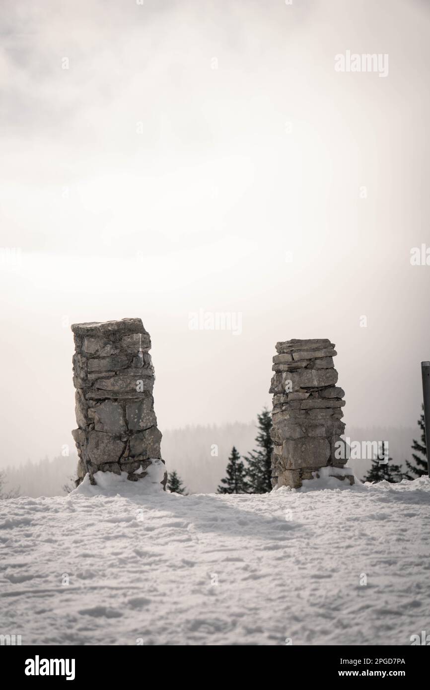 Stark contrast hi-res stock photography and images - Alamy