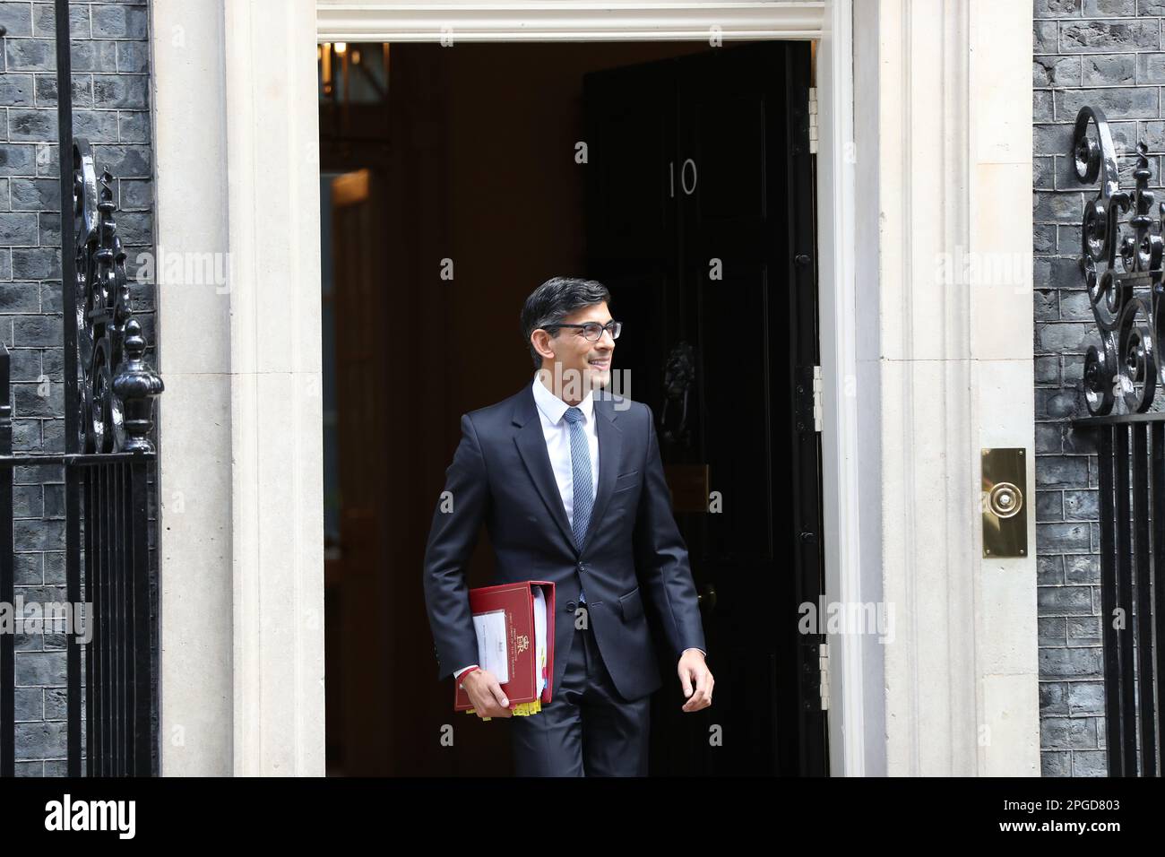 London, UK. 22nd Mar, 2023. British Prime Minister Rishi Sunak leaves No 10 Downing Street to ...