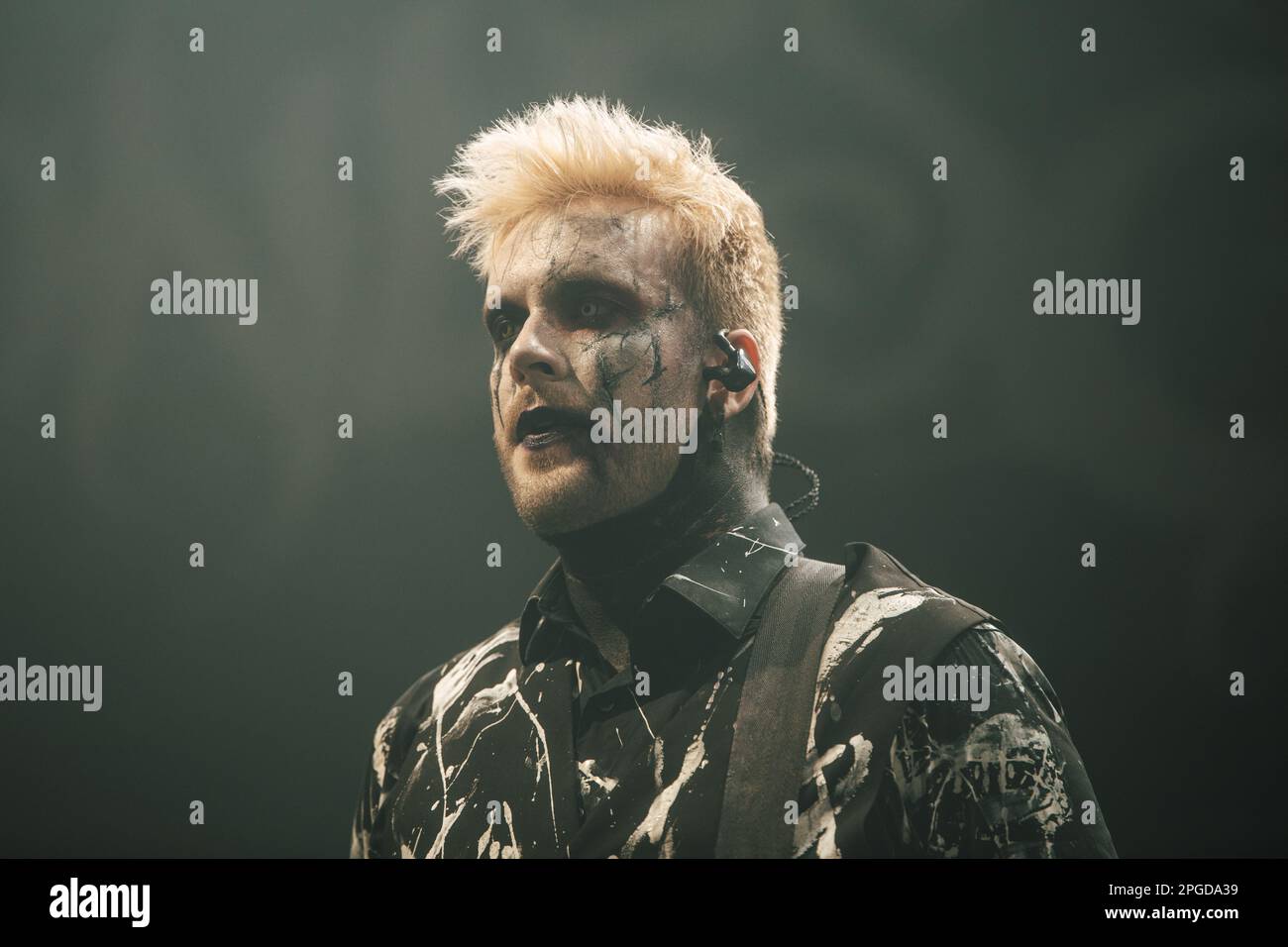 Motionless in white 2023 hi-res stock photography and images - Alamy