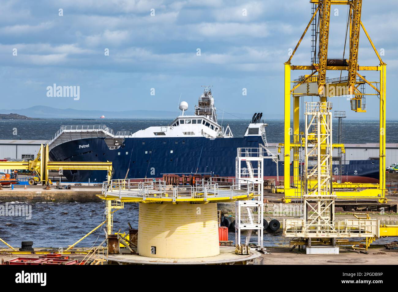 Leith Harbour, Edinburgh, Scotland, UK, 22nd March 2023. Petrel ship ...