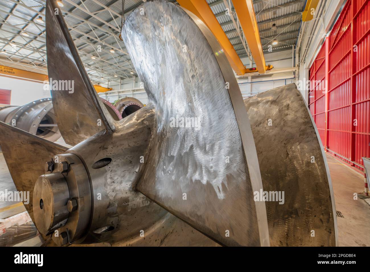 Propeller production machine hi-res stock photography and images - Alamy