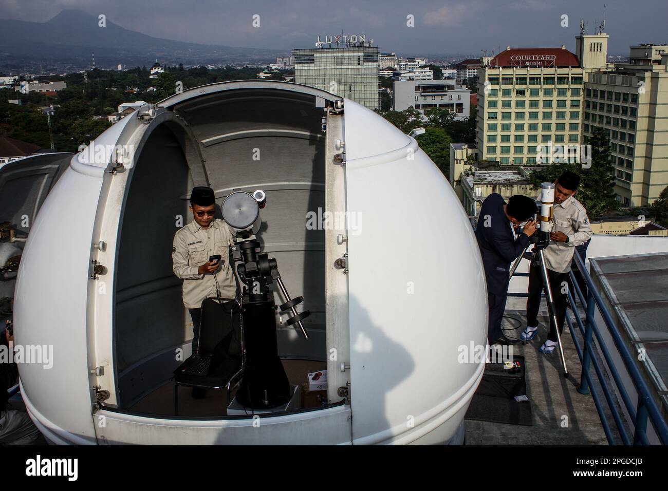 Bandung, West Java, Indonesia. 22nd Mar, 2023. Indonesian Muslim uses a ...