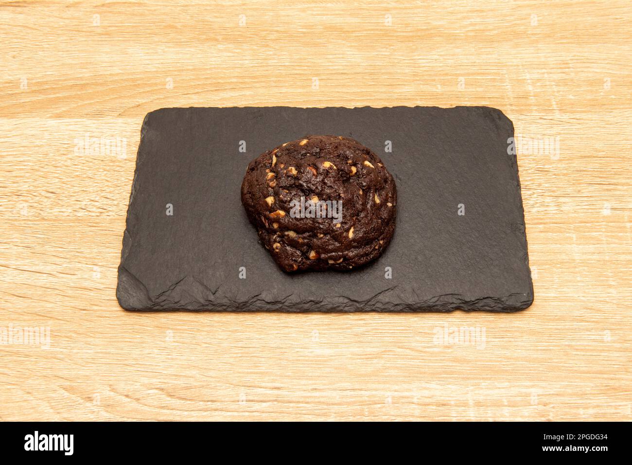 American cookies chocolate chips hi-res stock photography and images ...