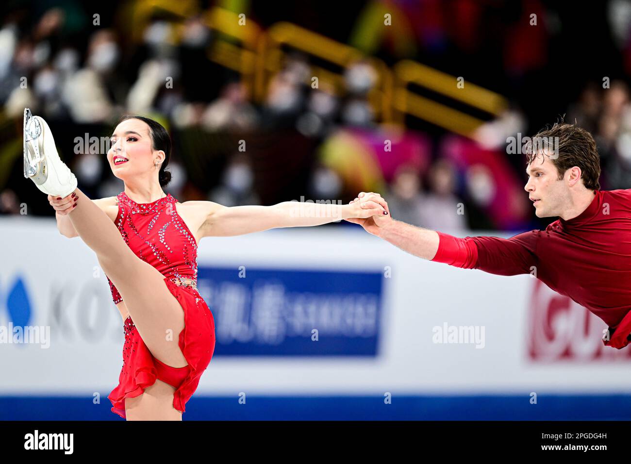 Lia PEREIRA & Trennt MICHAUD (CAN), during Pairs Short Program, at the ...