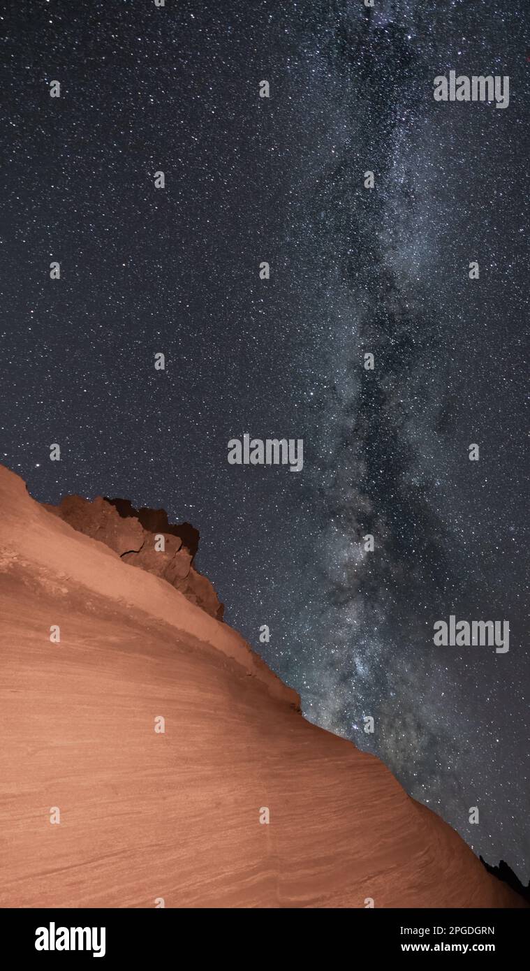 Milky way over the sandy slope layers Stock Photo - Alamy