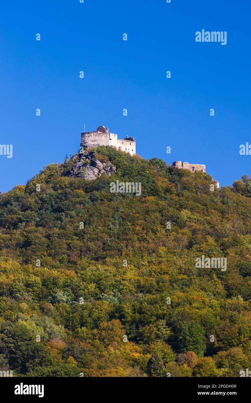 Aggstein castle ruins hi-res stock photography and images - Alamy