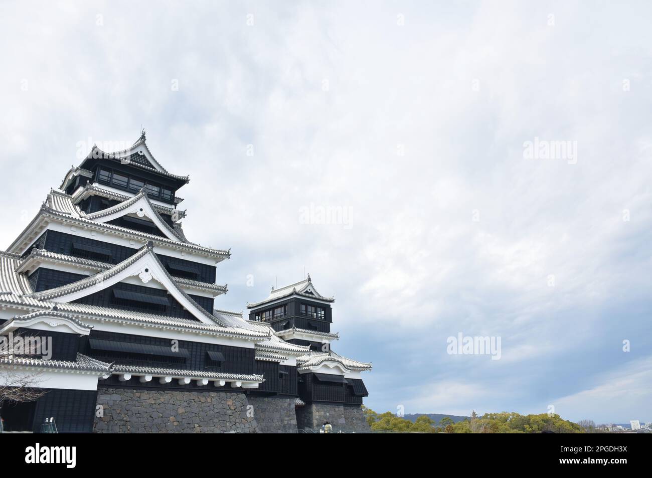 Kumamoto castle destroyed by fire but governor rebuild and conserve in ...