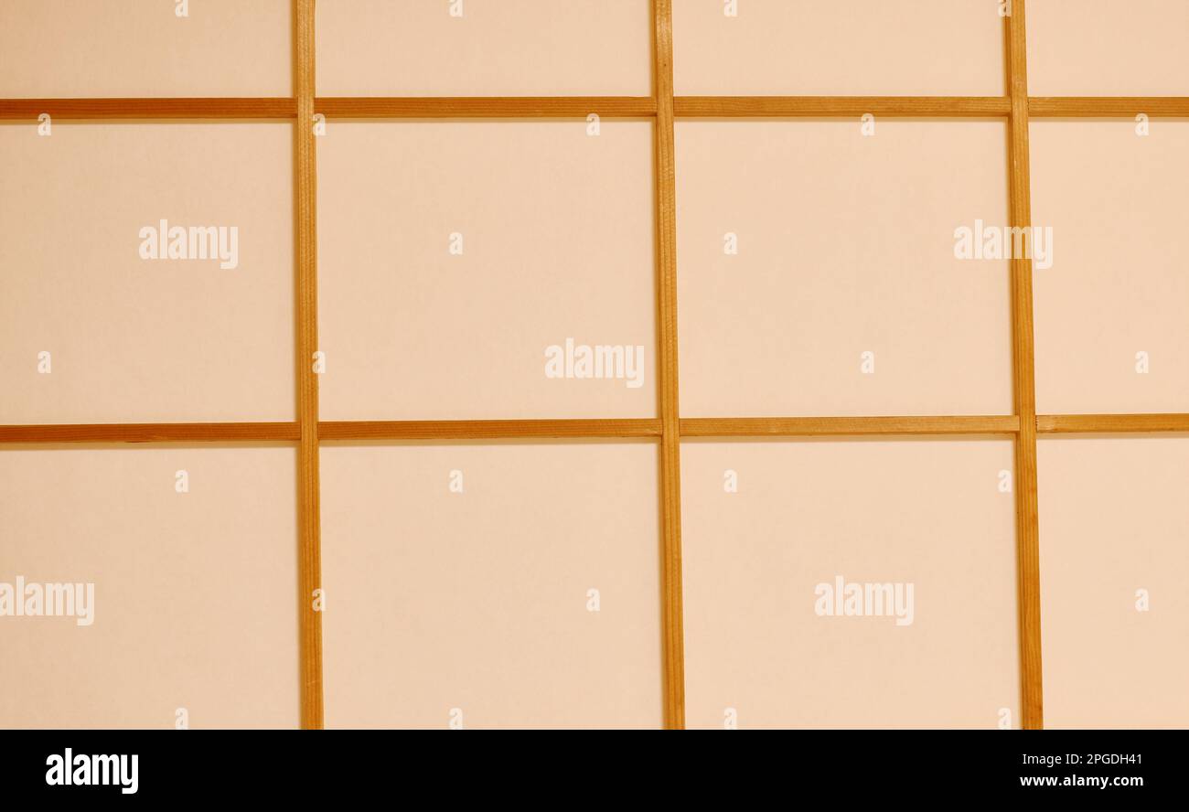 Japanese paper and wooden wall in room Stock Photo - Alamy