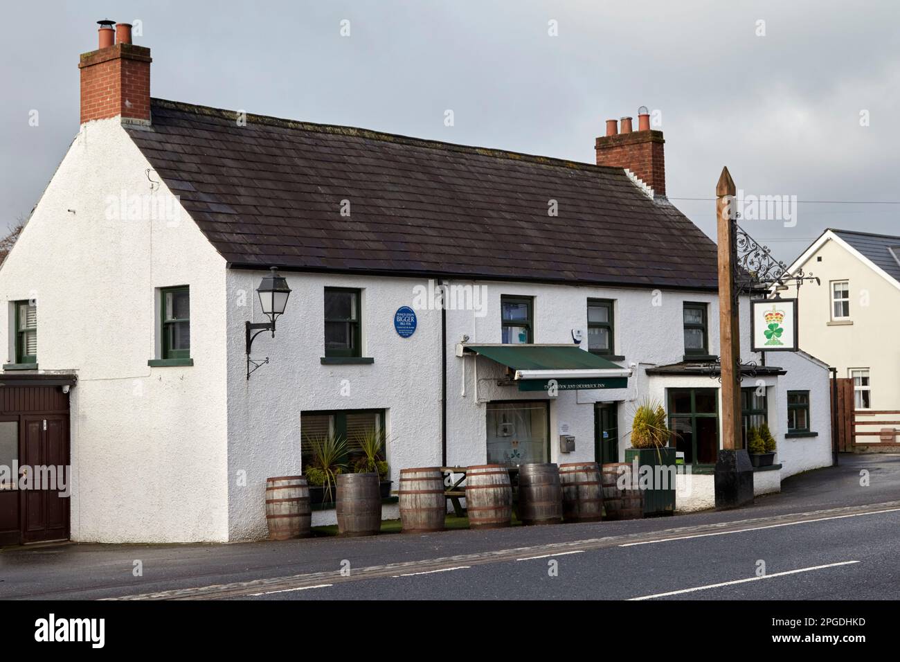 The crown and shamrock inn pub Newtownabbey, Northern Ireland, UK Stock ...