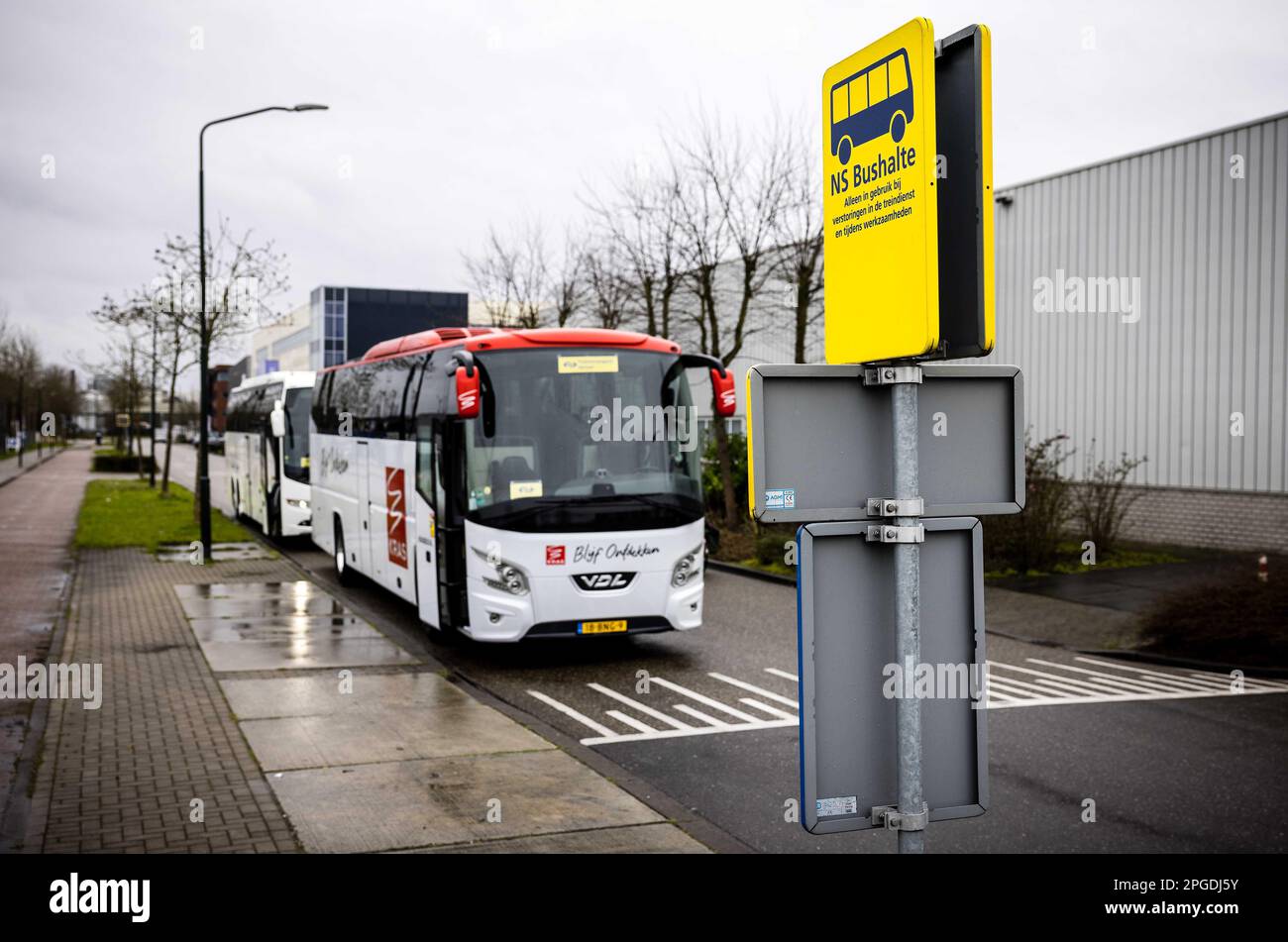 BOXTEL - The NS deploys buses between the stations of Boxtel and Den ...