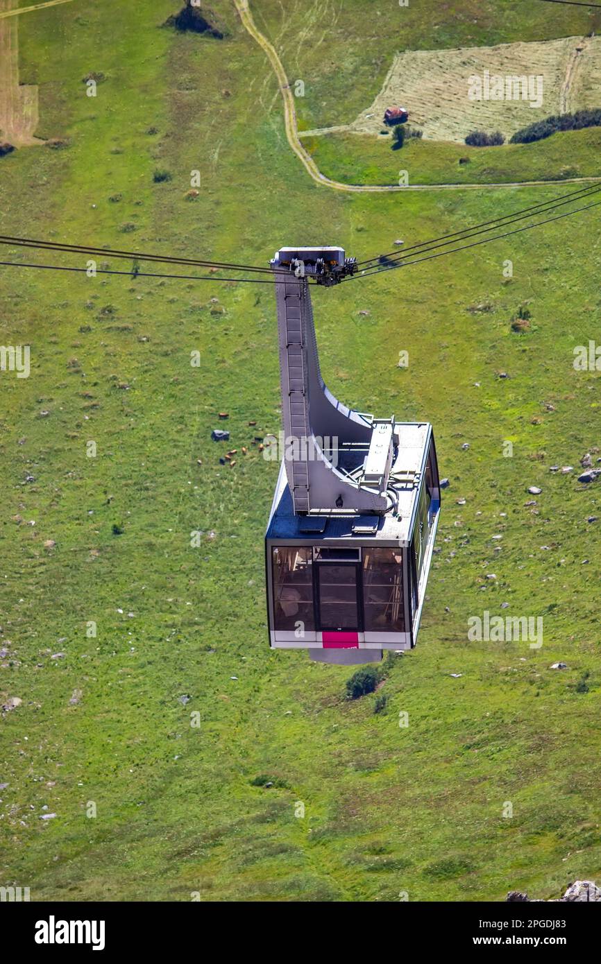 Swiss sky ride gondola hi-res stock photography and images - Alamy