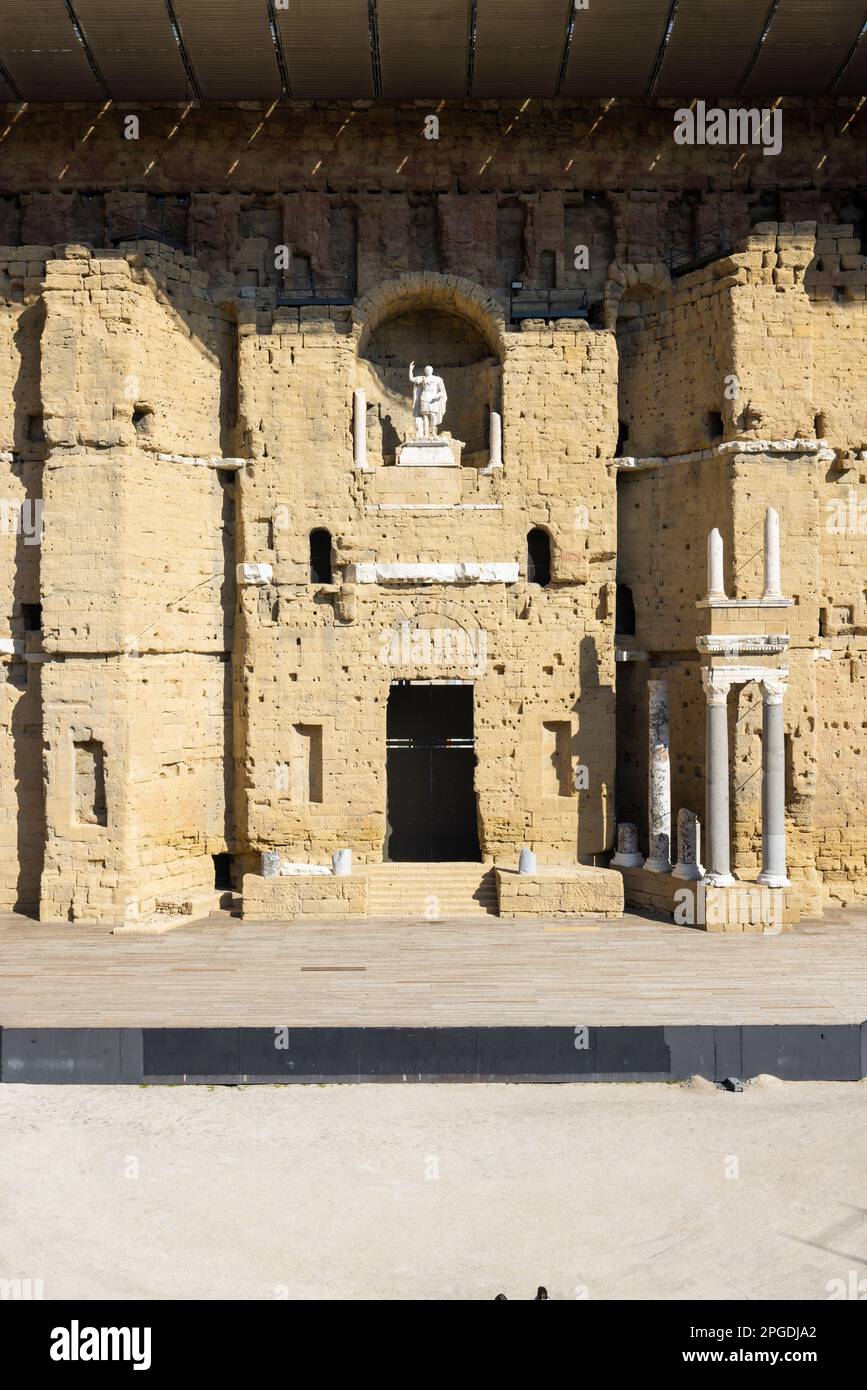 Roman Amphitheatre, Orange, UNESCO world heritage, Provence, France ...