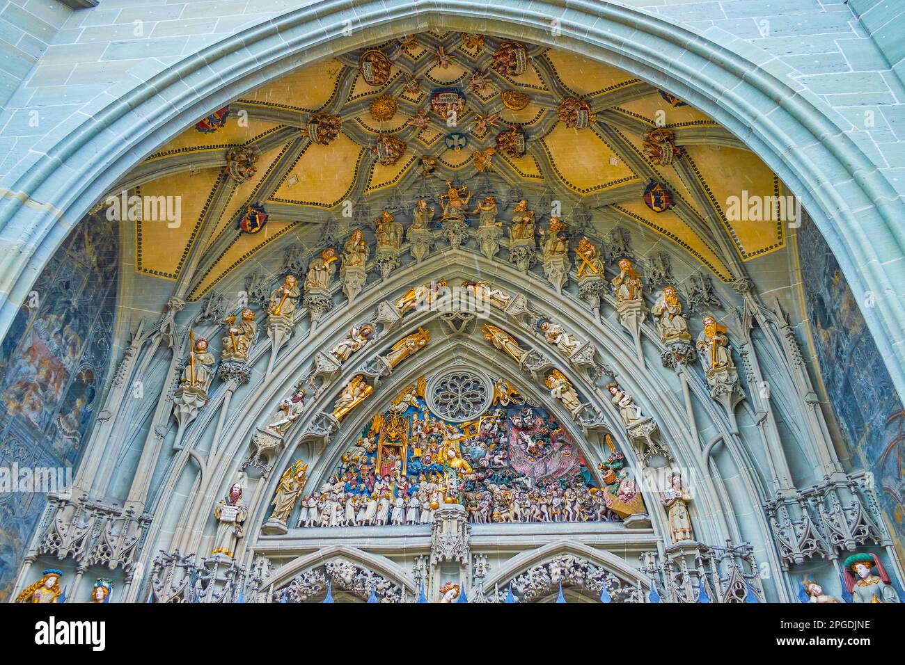 Historic figures of the entrance portal of Bern Cathedral, Switzerland ...