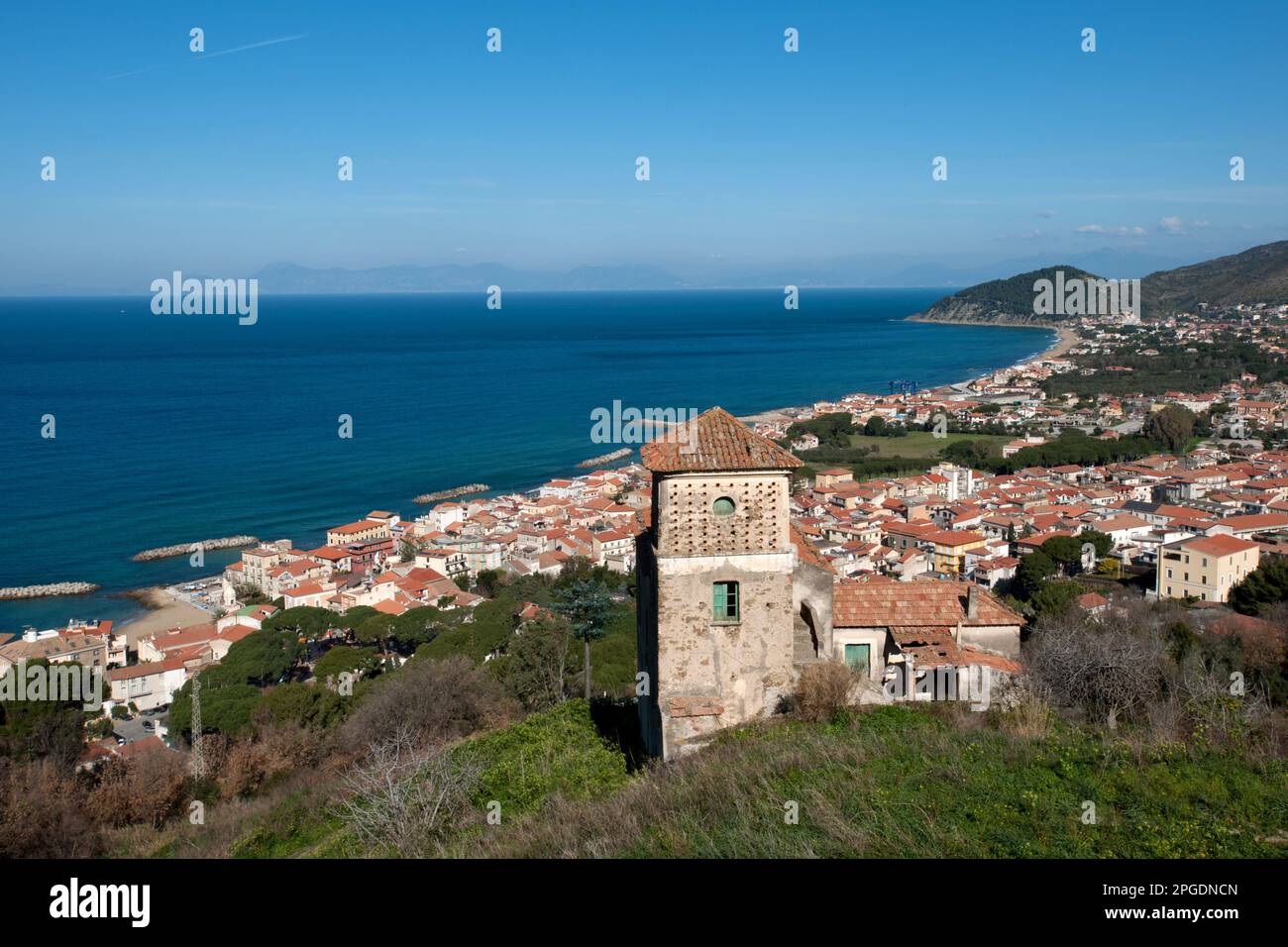 Castellabate salerno hi-res stock photography and images - Alamy